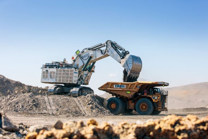 Peak Downs/Caval Ridge Coal Mines - Thiess 90 Years